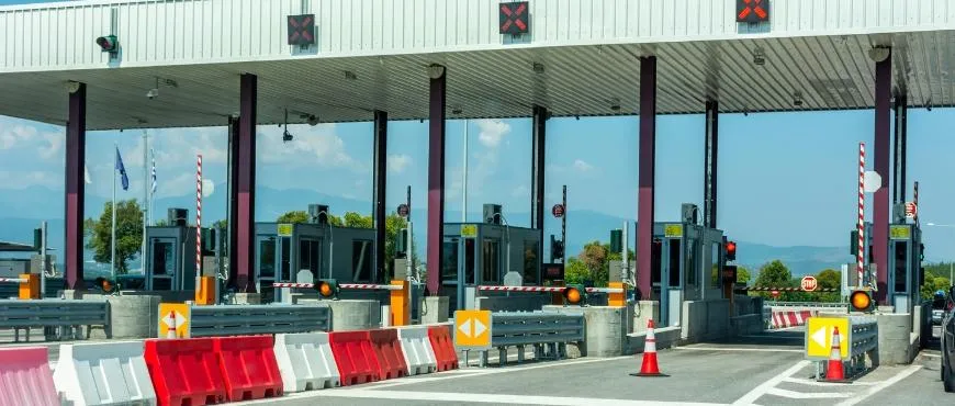 How FASTag Works in India: Toll System Guide 2026 - Rentrip.in